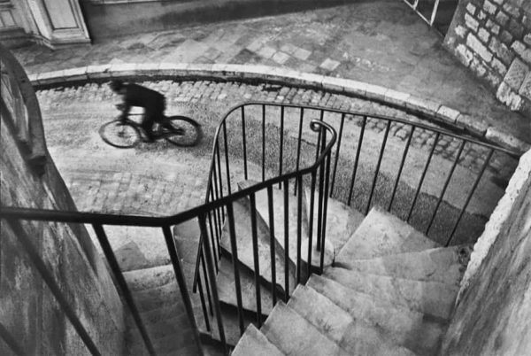 How to Use Dynamic Symmetry in Composition?