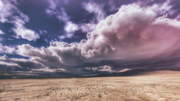 13 Types of Lighting in Photography and When to Use Each