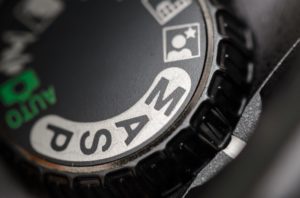 How to Use a DSLR Camera: Basic Guide for Beginners