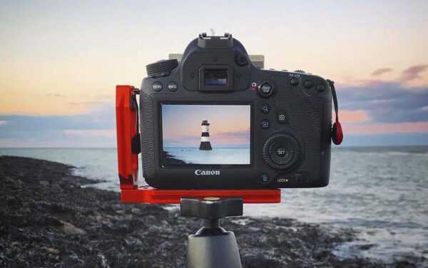 24 Tips for Taking Tack Sharp Photos