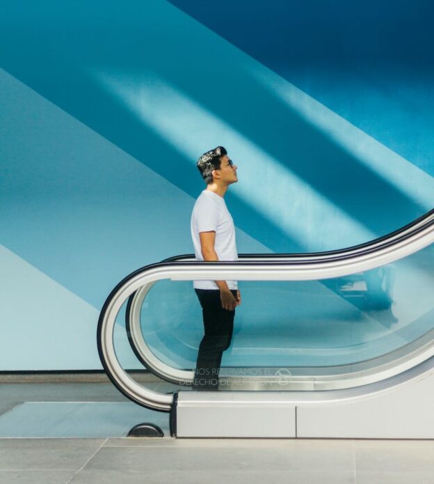 How to Become a Portrait Photographer: Career Guide