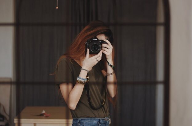 How to Become a Portrait Photographer: Career Guide