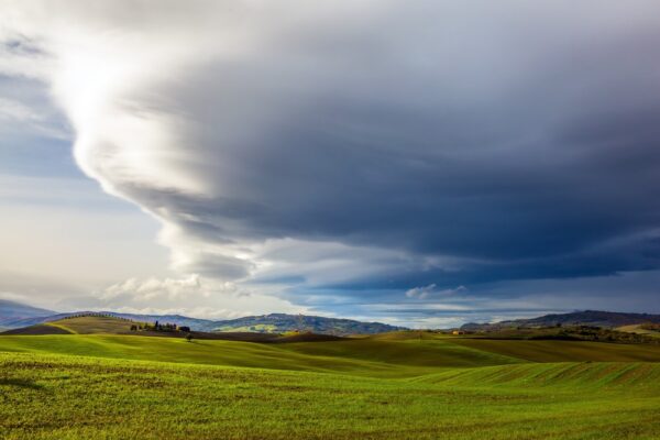 Cloud Photography: Tips for Capturing the Skies