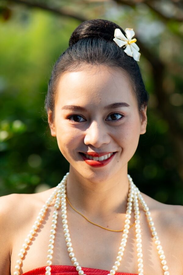 13 Tips to Improve Your Natural Light Portrait Photography