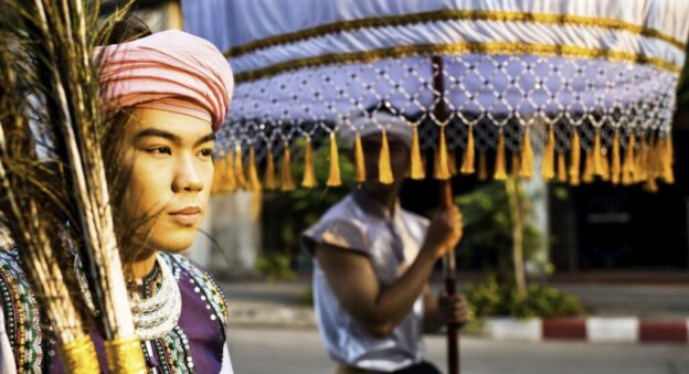 13 Tips to Improve Your Natural Light Portrait Photography