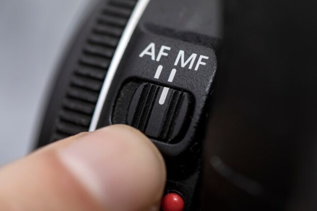 How and When to Use Manual Focus in Photography