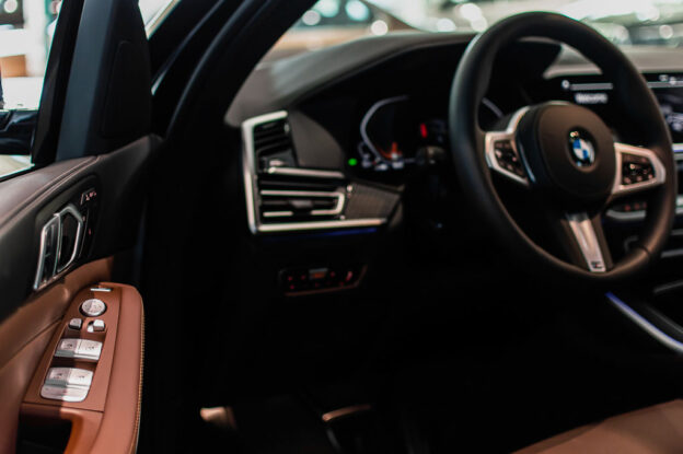 Car Photography: Pro Tips for Stunning Shots